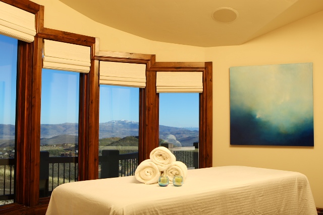 A Sign of the Times-Mega Mansions are Selling